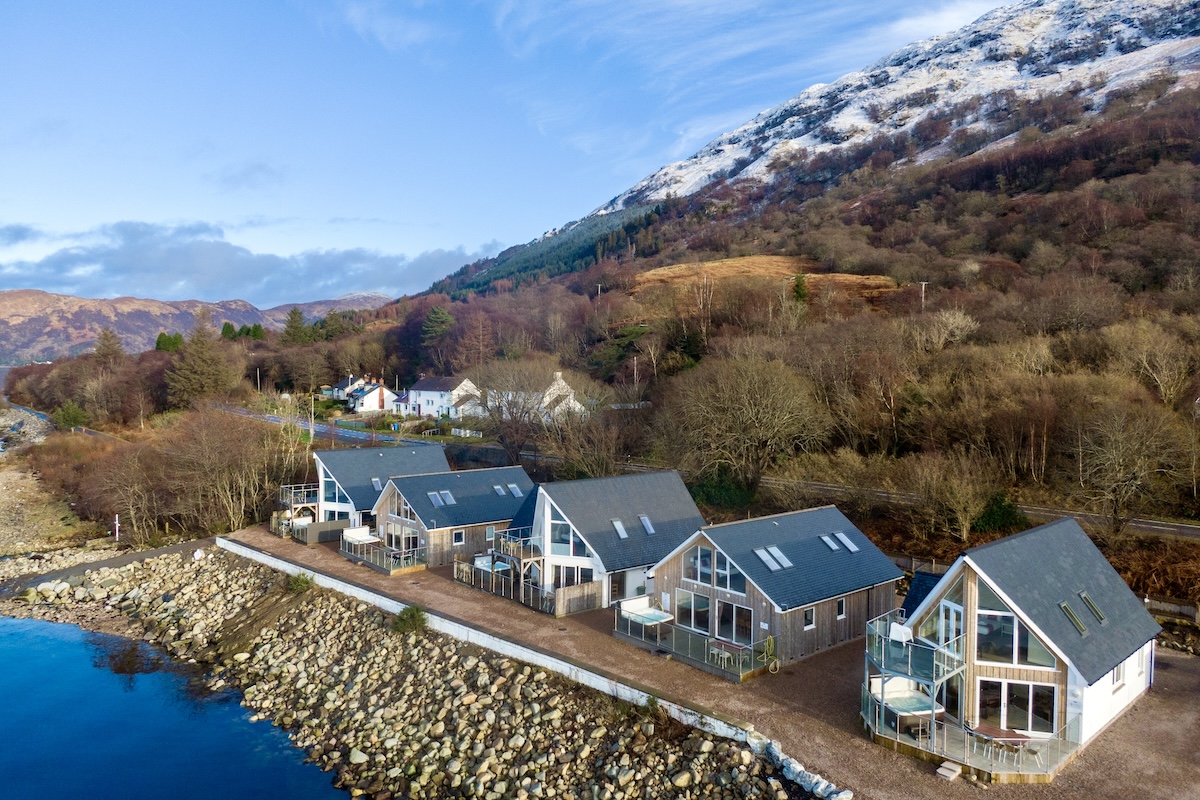 Kentallen Beach Houses: a set of 5 pet-friendly villas with hot tubs in ...